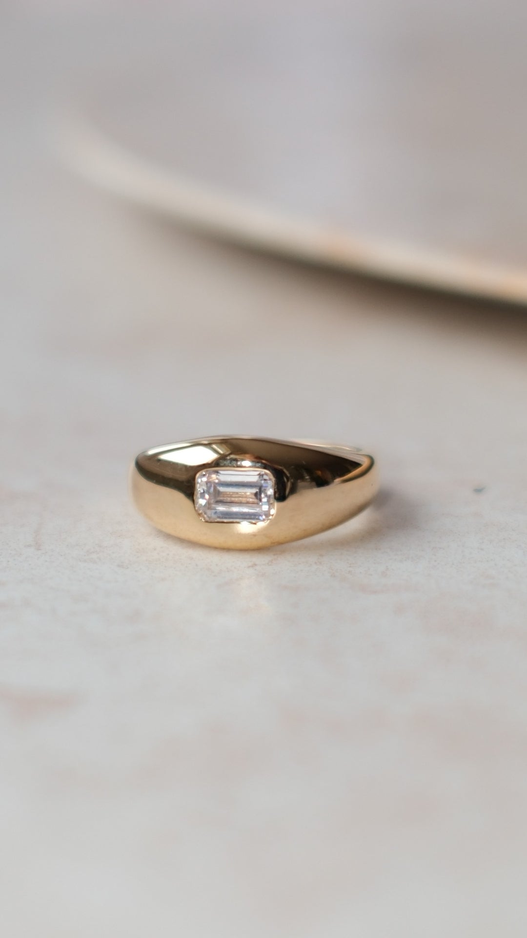 Sydney Emerald Ring | Gold Vermeil | CARAT* London – CARAT* London UK