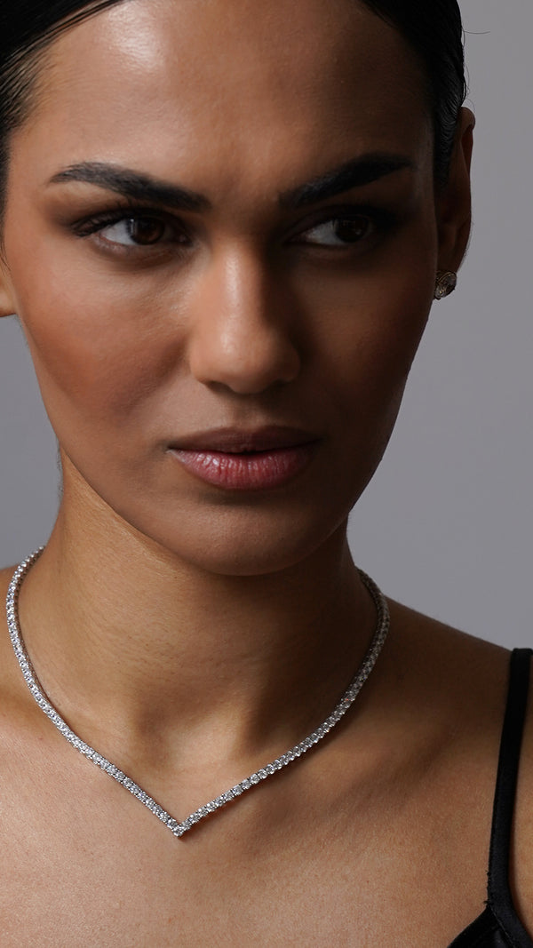 Vee Line Necklace by CARAT* LONDON – CARAT* London UK