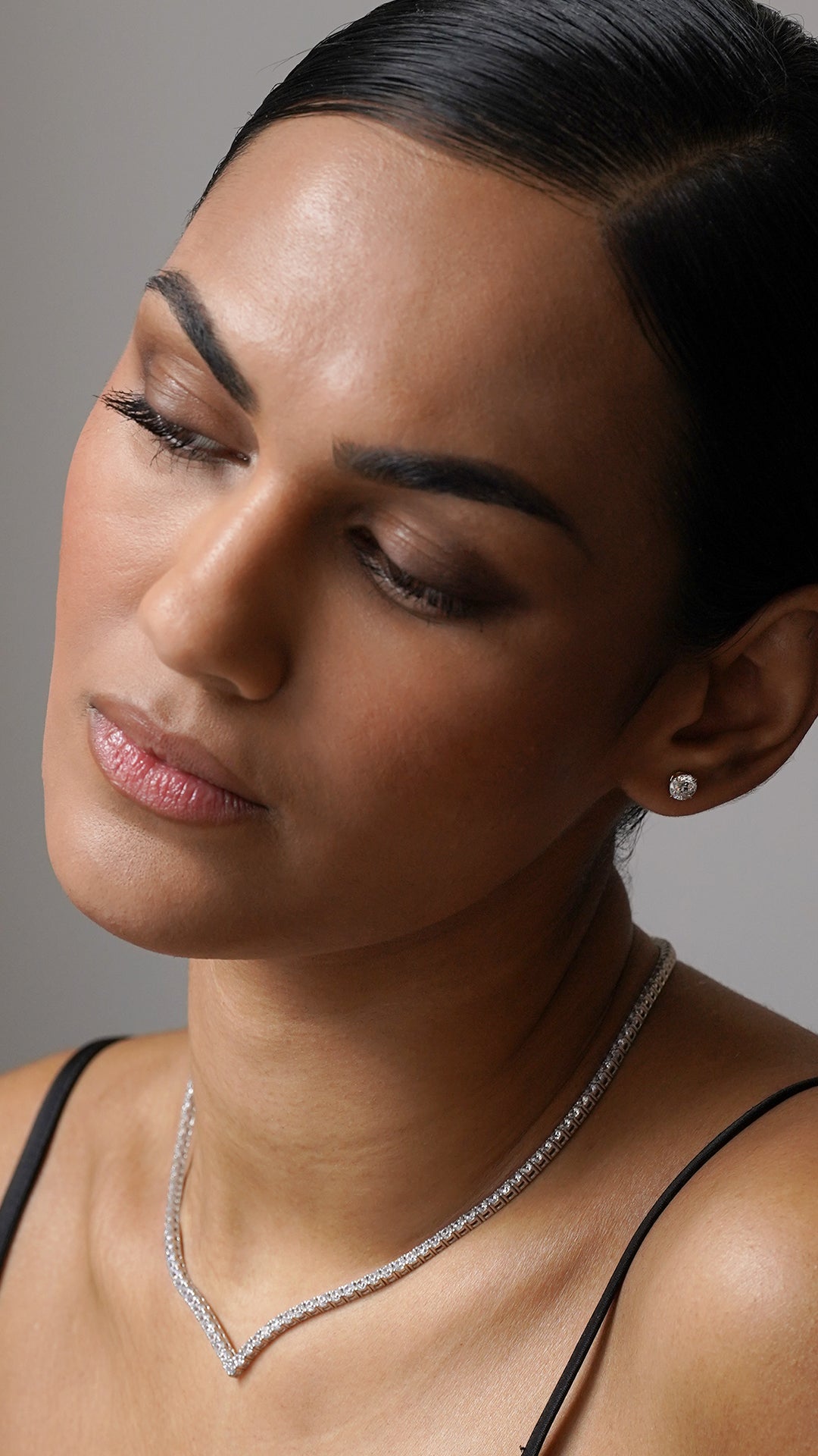 Vee Line Necklace by CARAT* LONDON – CARAT* London UK